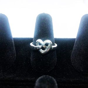 James Avery | Jewelry | James Avery Sterling Silver Knotted Heart Ring ...